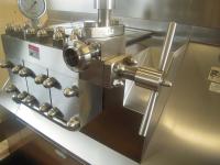 China High Power Dairy Homogenizer Moveable Homogenizer Equipment 5000ltr/H for sale