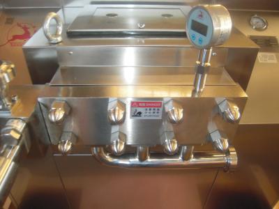 China High Power Dairy Homogenizer Moveable Homogenizer Equipment 5000ltr/H for sale