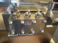 China 30KW Stainless Steel Hydraulic Milk Homogeniser For Ice Cream for sale