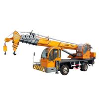 China Small Telescopic Boom Mobile Crane 6 Ton Truck Crane With Self Made Chassis for sale