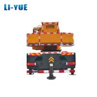 China 20 Ton Mini Hydraulic Truck Crane Dongfeng Chassis Rated Loading Capacity 20000kg for sale