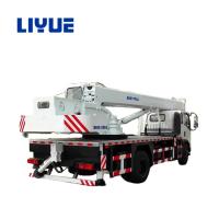 China Construction 8 Ton Truck Crane With 18M Lifting Height And Telescopic Straight Boom for sale