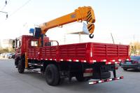 China Small 8 Ton Dongfeng Truck Mobile Crane Lorry Mini Truck Mounted Crane for sale