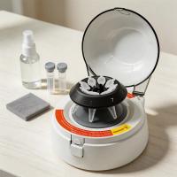 China 4000rpm Mini Centrifuge Machine Low Noise Lab Centrifuge Machine OEM For DNA Blood PCR Applications for sale