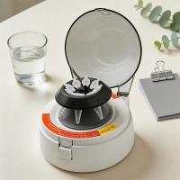 China 4000rpm Mini Centrifuge Machine Low Noise Lab Centrifuge Machine OEM For DNA Blood PCR Applications for sale
