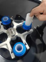 China 5000rpm Centrifuge Machine 750W Low Speed Centrifuge 3-5N With 4x50ml Swing Out Rotor for sale