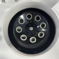 China 4000rpm Bench Top Centrifuge 1880xg RCF Benchtop Centrifuge Machine Compact DC Brushless for sale