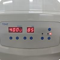 China 2-4N Low Speed Laboratory Centrifuge 6000rpm Compact Benchtop Model New Arrival for sale