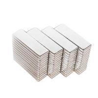 China Rare Earth Magnets Heavy Duty Small Neodymium Bar Magnets 20 X 10 X 3mm for sale