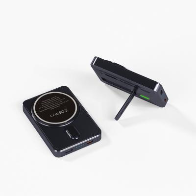 China Power Bank Wireless VO Grade Fireproof Cable free charging with 5000mAh Capacity for sale