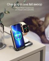 China Custom 3 in 1 Wireless Charger Fast Power Bank 10W with 1m Type-C Cable for sale