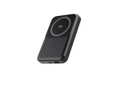 China Wireless Magnetic Power Bank 10000mAh Li Polymer 5W 7.5W Qi Charging for sale