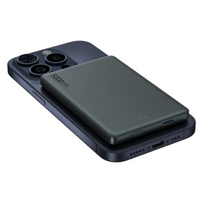 China Magnetic Wireless Power Bank 10000mAh 15W Fast Charging Portable Magnet Power Bank for iPhone Android for sale