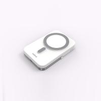 China Wireless Magnetic Power Bank 10000mAh Li-Polymer 15W Fast Charging Type C 5V3A Output for sale