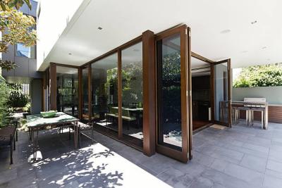 China Aluminum Windproof Folding Door Heat-insulating Glass Door Soundproof Patio Door Waterproof Sliding Door for sale