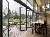 China Customized Packaging For Aluminum Folding Door Folding External Doors Aluminium Bi Fold Aluminium Conservatory Doors for sale