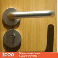 China Modern Design Solid Wood Internal Doors High Strength Durable Performance for sale