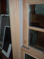 China 1.4mm Thickness Single Hung Window With Electrophoresis Surface Treatment for sale