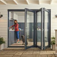 China Kitchen Custom Bi Fold Aluminum Folding Doors For Veranda for sale