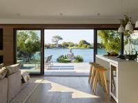 China ODM Dining Room 2.0mm Aluminium Sliding Glass Doors for sale
