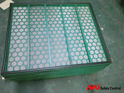 China 304L Steel Framed Flat Drilling Shale Shaker Screen API 30 - API 270 for sale