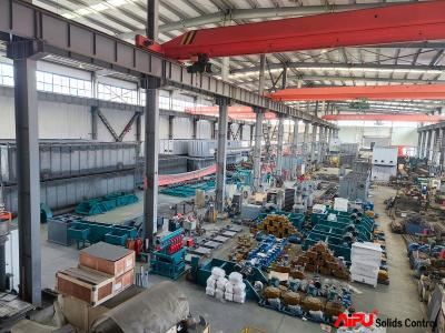China Mn Steel Mud Recycling System Solids Control 1000GPM HDD for sale