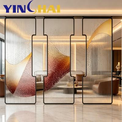 China Custom Stainless Steel Divider Screen with Vertical Rippled Gradient Decorative Glass for sale
