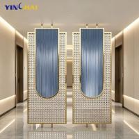 China Custom Stainless Steel U Shape Crystal Mosaic Fluted Glass Screen Partition for sale
