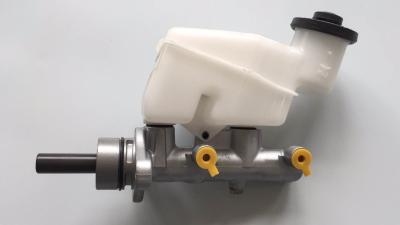 China 47201-0D230	Brake Master Cylinder  FITS TOYOTA  YARIS 47201-52330 47201-0D230	vois brake master SUB-ASSEMBLY for sale