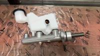 China 47201-42200 Brake Master Cylinder For 4720142200 Toyota RAV 4 ACA2 CLA2 ZCA2 for sale