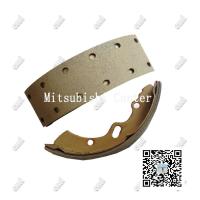 China Toyota Tacoma Rear Brake Shoes 04495-04010 for 2005-2015 Models | 4.0L V6 Compatible | Hiace Bus Application for sale