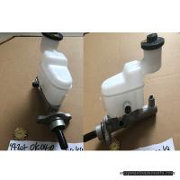 China Toyota Hilux 2.7L Brake Master Cylinder Assembly 47201-0K040 for 2005-2012 Models for sale