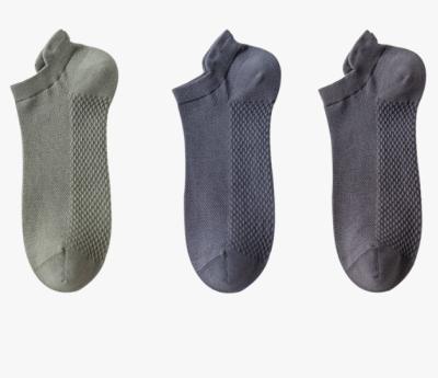 China Custom Wholesale Summer Thin Cotton Mens No Show Socks Non Slip Invisible Sneaker Socks 500 Pairs MOQ for sale