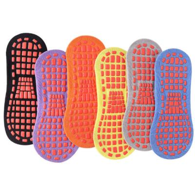 China Custom Cotton Kids Non Slip Trampoline Grip Jump Socks Free Size 500 Pairs MOQ for sale