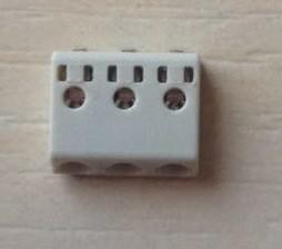 China 2052 3P Commercial Electric Led Connectors Compact Structure 2.7 Mm Height for sale