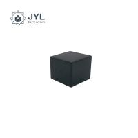 China Bespoke Zamac Perfume Cap With Magnetic & Engraved Logo For FEA15 for sale