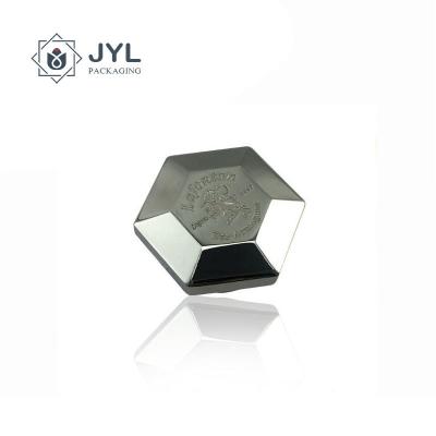 China Zinc Alloy Metal Wine Bottle Caps Heavy Duty Anti Corrosion Liquor Packaging 2000pcs MOQ for sale