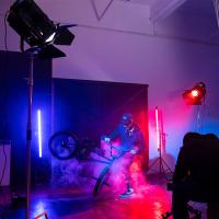 China Film Television Spotlight LED Studio Lights 400w Camera Photography Fresnel 5500K Auto Zoom Focus CRI 96 for sale