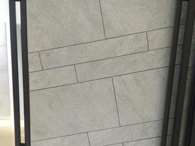 China Light Grey Porcelain Patio Tiles 300x600mm 300x300mm Sandstone Texture Matte Surface 10mm Thickness for sale