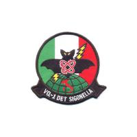 China Custom Embroidered Military Patches Iron On Hook Backing for Bags Jackets 100 Pcs Minimum for sale