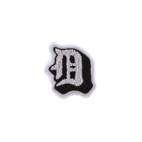 China Custom 26 Letter Embroidered Patches Applique Sew On Backing OEM ODM 12 Colors for sale
