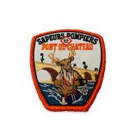 China Custom Embroidered Patches Heat Cut Twill Sports Club Logo 3D Embroidery 50pcs MOQ for sale