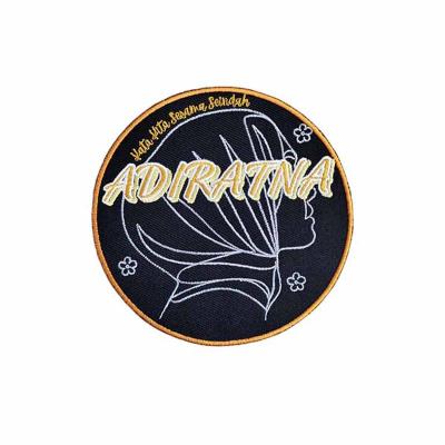 China Custom Iron On Embroidered Patches Sew On Name Patches for School Uniform Jackets 100pcs MOQ for sale