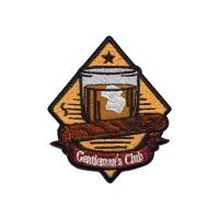 China Custom Iron On Embroidery Patches 100pcs MOQ Logo Hat Patches Customizable Size for sale