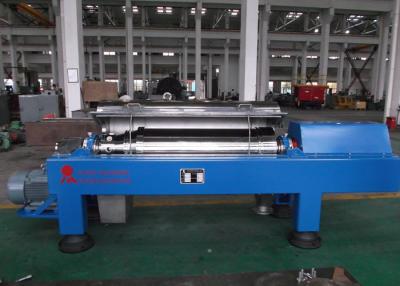 China Sludge Dewatering Scroll Decanter Centrifuge For Waste Water Treatment for sale