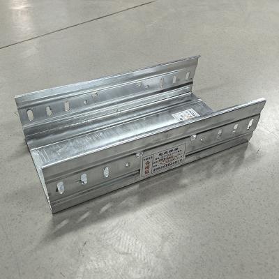 China 50mm-1000mm Hot Dip Galvanized Cable Tray Duct With High Corrosion Resistance for sale