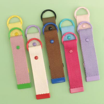 China DANSKY Custom Embroidered Woven Airplane Keychain 3.2cm Fabric Luggage Tag Jet Keychain for sale