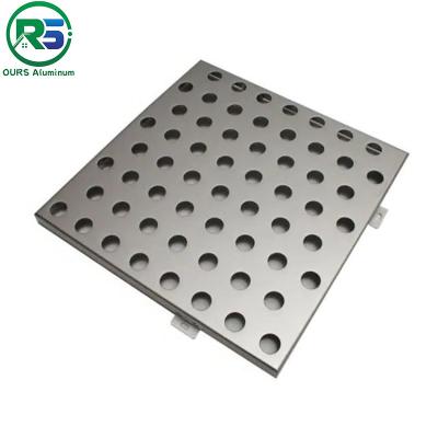 China Fireproof Corrugated Aluminum Wall Panels Architectural Metal Ceiling Tiles Suspended 200mm for sale