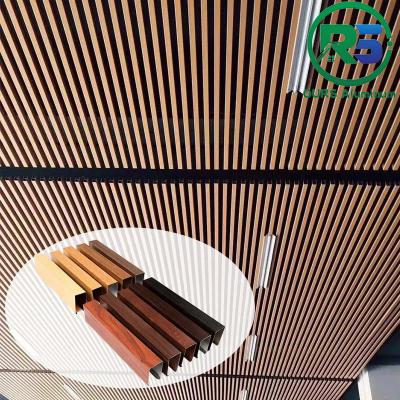 China Square Tube Linear Suspended Metal Ceiling For Decoration Fireproof for sale