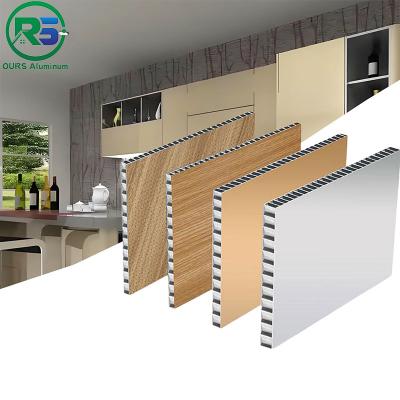 China Fireproof Interior Wall Aluminum Honeycomb Panels 4x8 Aluminium Architectural Tiles Tegular for sale